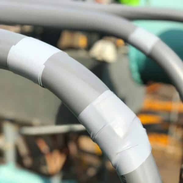 Silicone insulating sheath for the protection of electrical cables